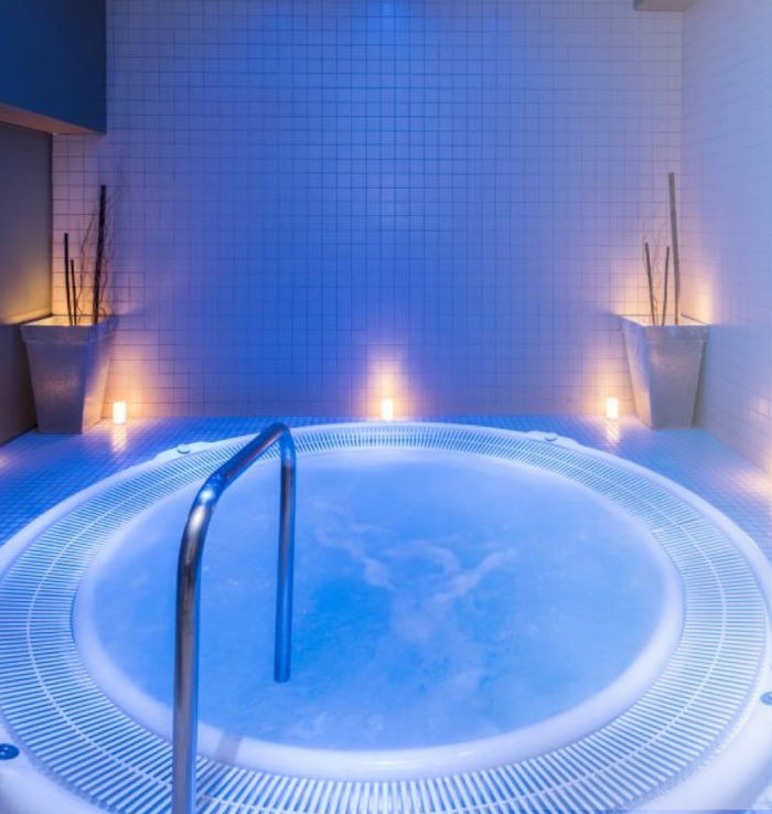 Wellness & Spa Experiences - HOTEL & APARTHOTEL COSMOS