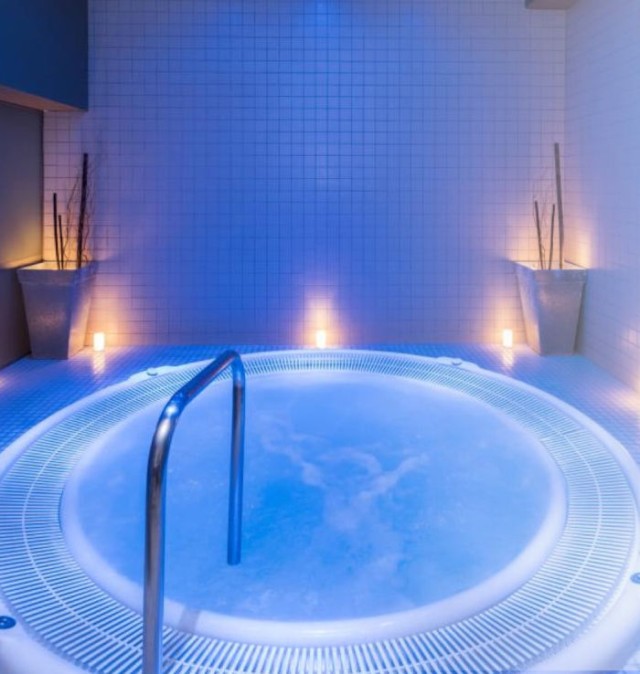 Wellness & Spa Experiences - HOTEL & APARTHOTEL COSMOS